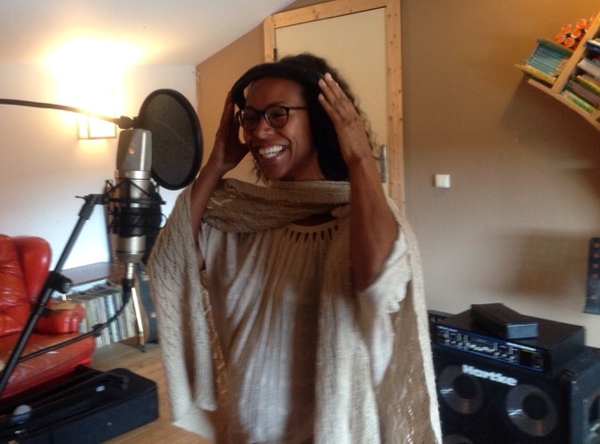 Myra-Maud – Entre Ciel et Terre – Groupe vocal gospel